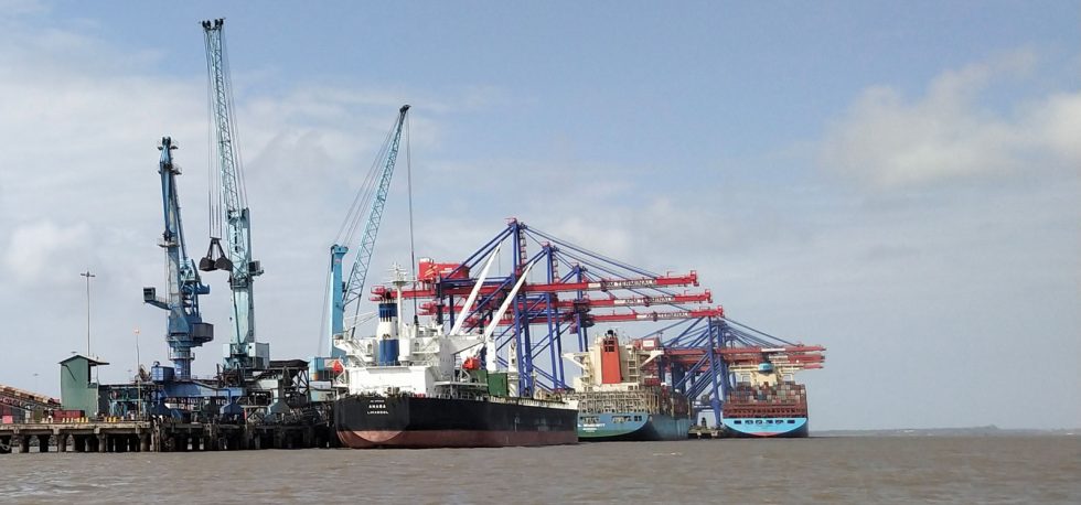 APM Terminals Pipavav Sets High Performance Standard In Ship Movement ...